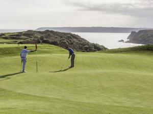 Pennard Golf Club | TravelTrade