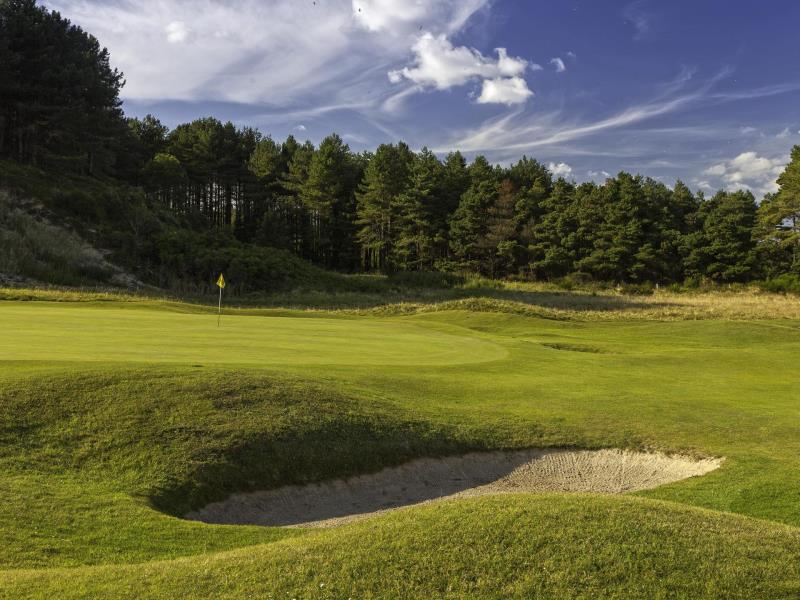Royal St David's Golf Club | VisitWales