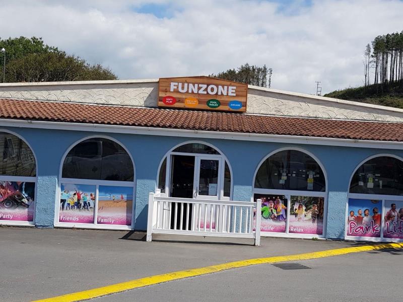 Lazy Break Holidays | VisitWales