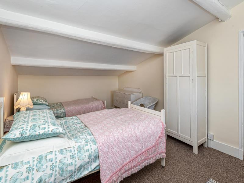 Fort Belan - Belan House | VisitWales